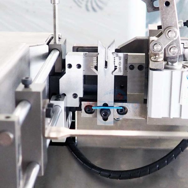 SP-M03 Multi cores cable different length wire stripping machine ...